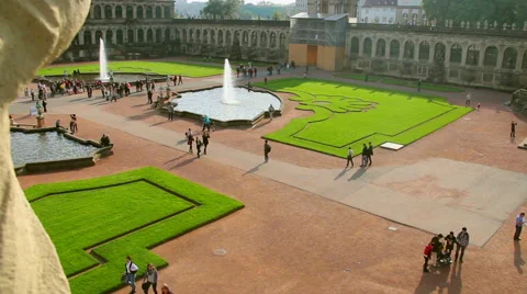 Click Tourist Stock Videos – Royalty-Free HD & 4K Videos