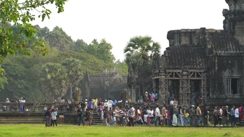 Crowds at Angkor Wat Archeological Park ... | Stock Video | Pond5