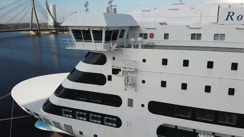 Cruise ship closeup | Stock Video | Pond5