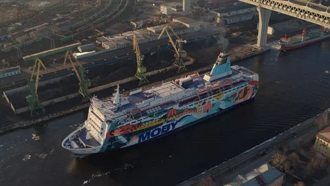 Cruise ship passes through a narrow stra... | Stock Video | Pond5