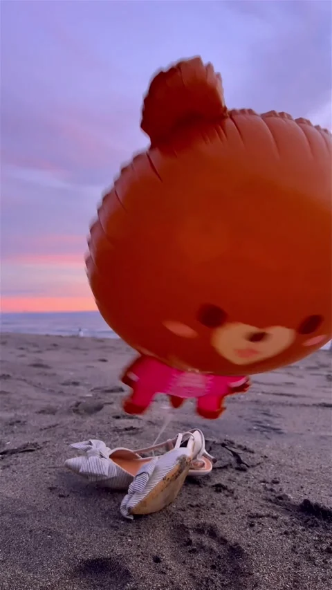 Balu Balloon Stock Videos – Royalty-Free HD & 4K Videos