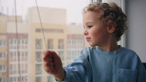 Watching Snow Stock Videos – Royalty-Free HD & 4K Videos