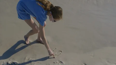 Spring Break Girls Stock Videos – Royalty-Free HD & 4K Videos