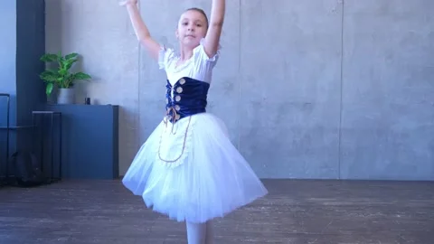 Little Foot Shows Stock Videos – Royalty-Free HD & 4K Videos