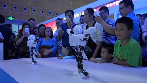 Dancing Robots Song Stock Videos – Royalty-Free HD & 4K Videos