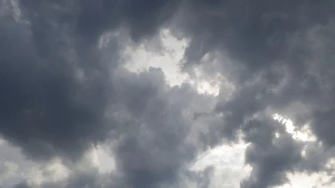 Dark and scary late afternoon thunder st... | Stock Video | Pond5