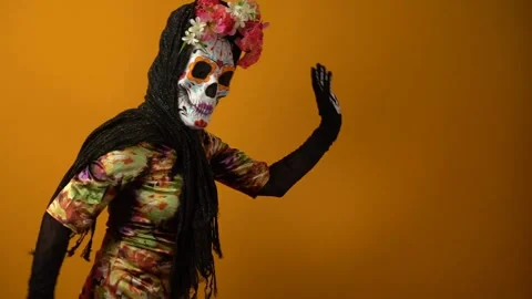 Day of the dead, calavera Catrina dancin... | Stock Video | Pond5