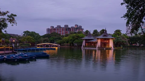 Day to night time lapse clip the Lake He... | Stock Video | Pond5