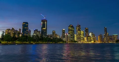 Day to Night Timelapse - Kangaroo Point,... | Stock Video | Pond5