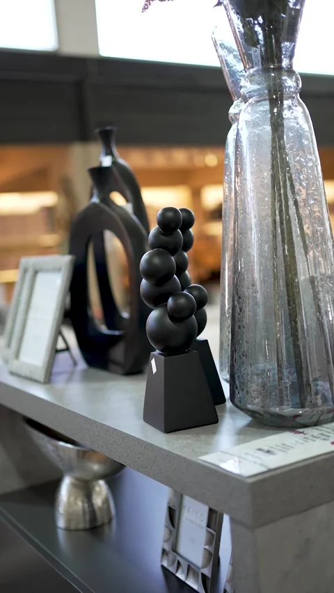 Contemporary Art Exhibition Stock Videos – Royalty-Free HD & 4K Videos ...