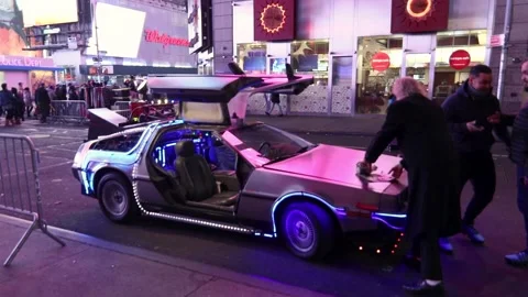 Back Time Machine Stock Videos – Royalty-Free HD & 4K Videos | Pond5