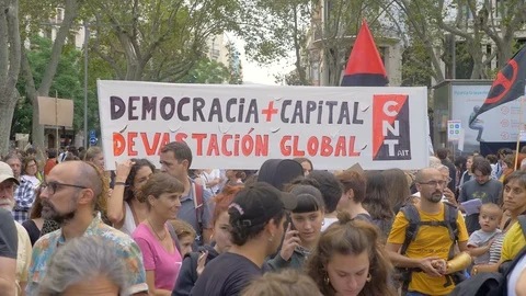 Generational Capital Stock Videos – Royalty-Free HD & 4K Videos