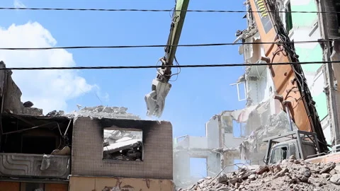 Demolition of a high-rise building. The ... | Stock Video | Pond5