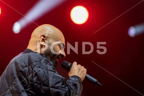 Photograph: Der Rapper G-Style beim Live Auftritt von Eko Fresh und ...
