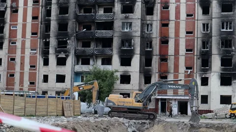 The destruction of a multi-storey buildi... | Stock Video | Pond5