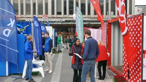 Street Parties Stock Videos – Royalty-Free HD & 4K Videos