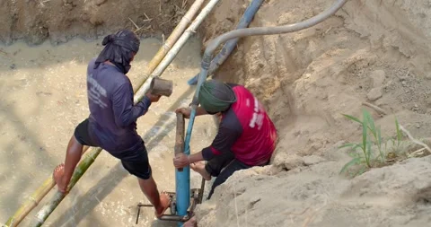 Well Digging Truck Stock Videos – Royalty-Free HD & 4K Videos