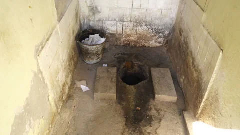 Public Squat Stock Videos – Royalty-Free HD & 4K Videos