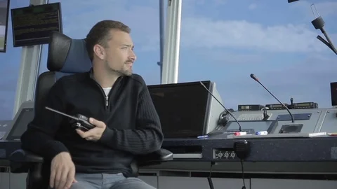 Orders Toders Stock Videos – Royalty-Free HD & 4K Videos | Pond5