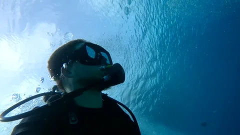 diver face, scuba diver man wearing a ma... | Stock Video | Pond5