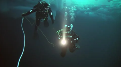 Flashlight 3 Way Stock Videos – Royalty-Free HD & 4K Videos | Pond5