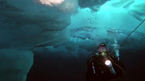 Flashlight 3 Way Stock Videos – Royalty-Free HD & 4K Videos | Pond5