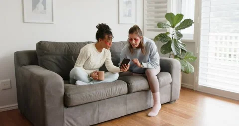 Friends Sockshare Stock Videos – Royalty-Free HD & 4K Videos | Pond5