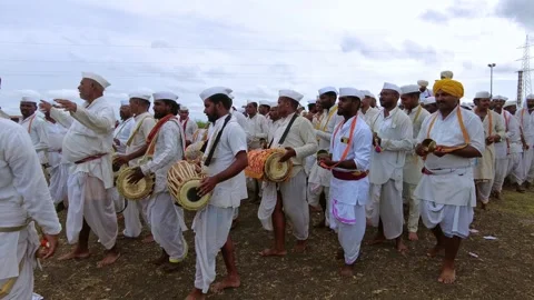 Dnyaneshwar Mauli Ringan, Pandharpur War... | Stock Video | Pond5