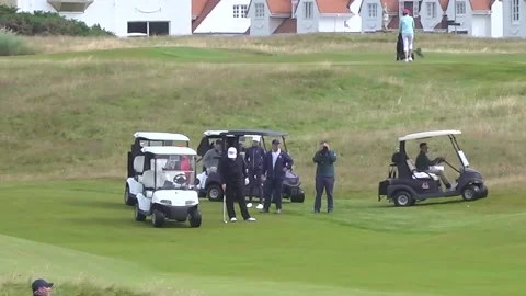 Donald Trump Waves Stock Videos – Royalty-Free HD & 4K Videos | Pond5