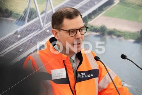 Dr. Michael Guentner, Vorsitzender der Geschaeftsfuehrung der Autobahn ...