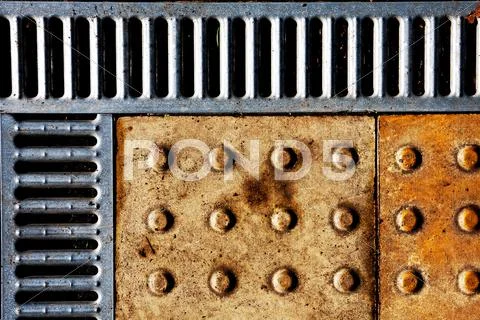 Drain cover and paving background ~ Premium Photo #46150784