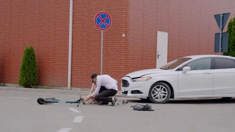 Woman Hit B Stock Videos – Royalty-Free HD & 4K Videos | Pond5