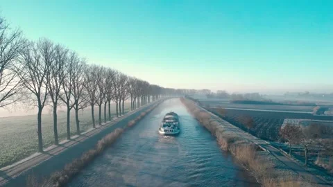 Drone shot dolly forward juste above the... | Stock Video | Pond5