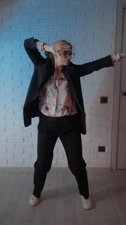 Dance All Dance Stock Videos – Royalty-Free HD & 4K Videos