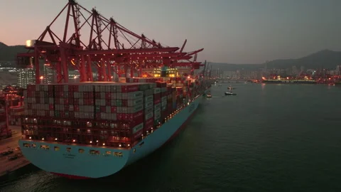 E class vessel Elly Maersk in cargo oper... | Stock Video | Pond5