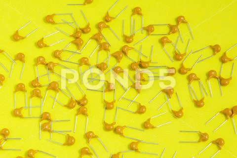 Electronic radio components, lots of ceramic tantalum capacitor on ...