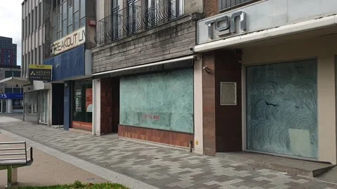 Empty shops in city centre with To Let s... | Stock Video | Pond5