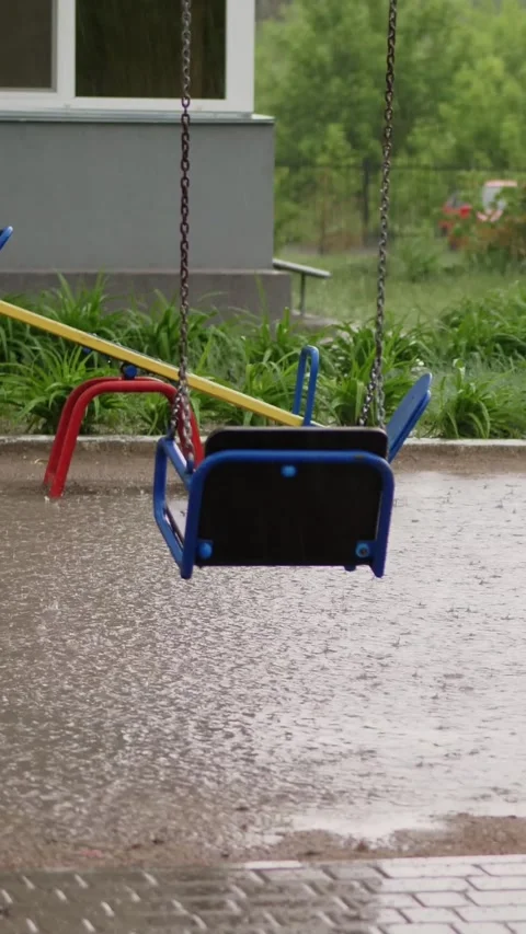 Heavy R Swing Stock Videos – Royalty-Free HD & 4K Videos