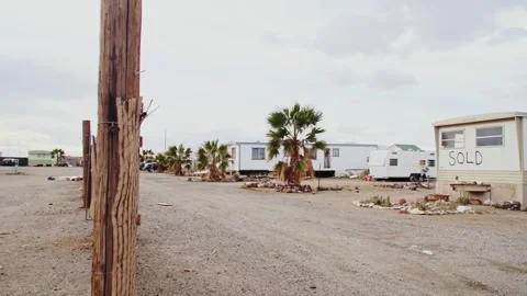 Trailer Signs Stock Videos – Royalty-Free HD & 4K Videos | Pond5