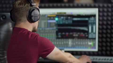 Sound For Song Stock Videos – Royalty-Free HD & 4K Videos