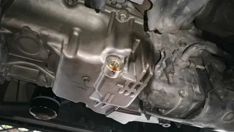 Engine Oil Pan Stock Videos – Royalty-Free HD & 4K Videos | Pond5