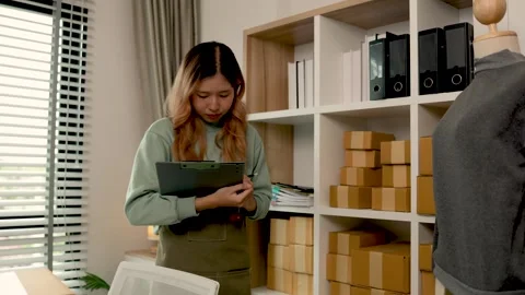 Streaming Thing Stock Videos – Royalty-Free HD & 4K Videos