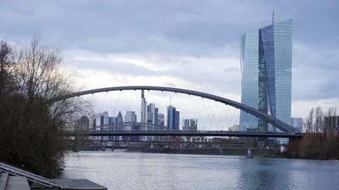 Bank Star Financial Stock Videos – Royalty-Free HD & 4K Videos