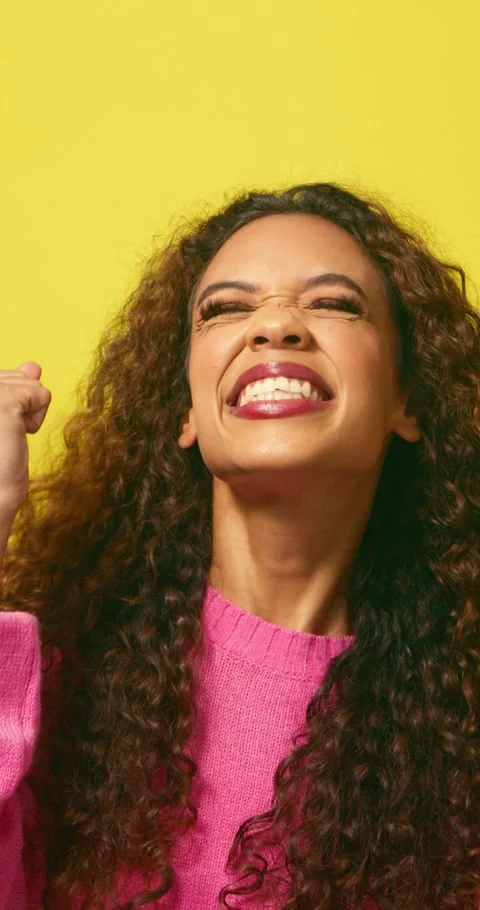 Wellow Dance L Stock Videos – Royalty-Free HD & 4K Videos