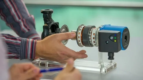 Explaining how the device works | Stock Video | Pond5