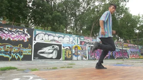 Professional Break Dancing Stock Videos – Royalty-Free HD & 4K Videos