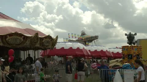 Spinning Fair Rides Stock Videos – Royalty-Free HD & 4K Videos