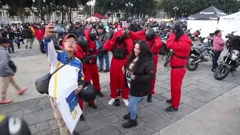 Massive Passion Stock Videos – Royalty-Free HD & 4K Videos