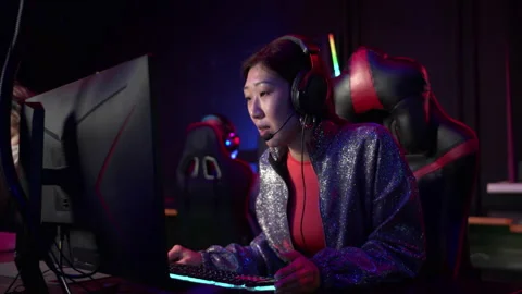 Twitch Streamer Stock Videos – Royalty-Free HD & 4K Videos | Pond5