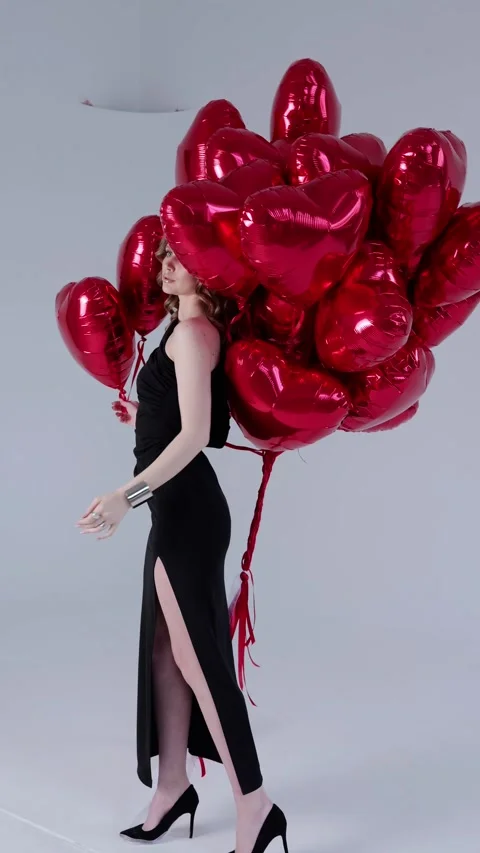 Model Pose Standing Stock Videos – Royalty-Free HD & 4K Videos | Pond5